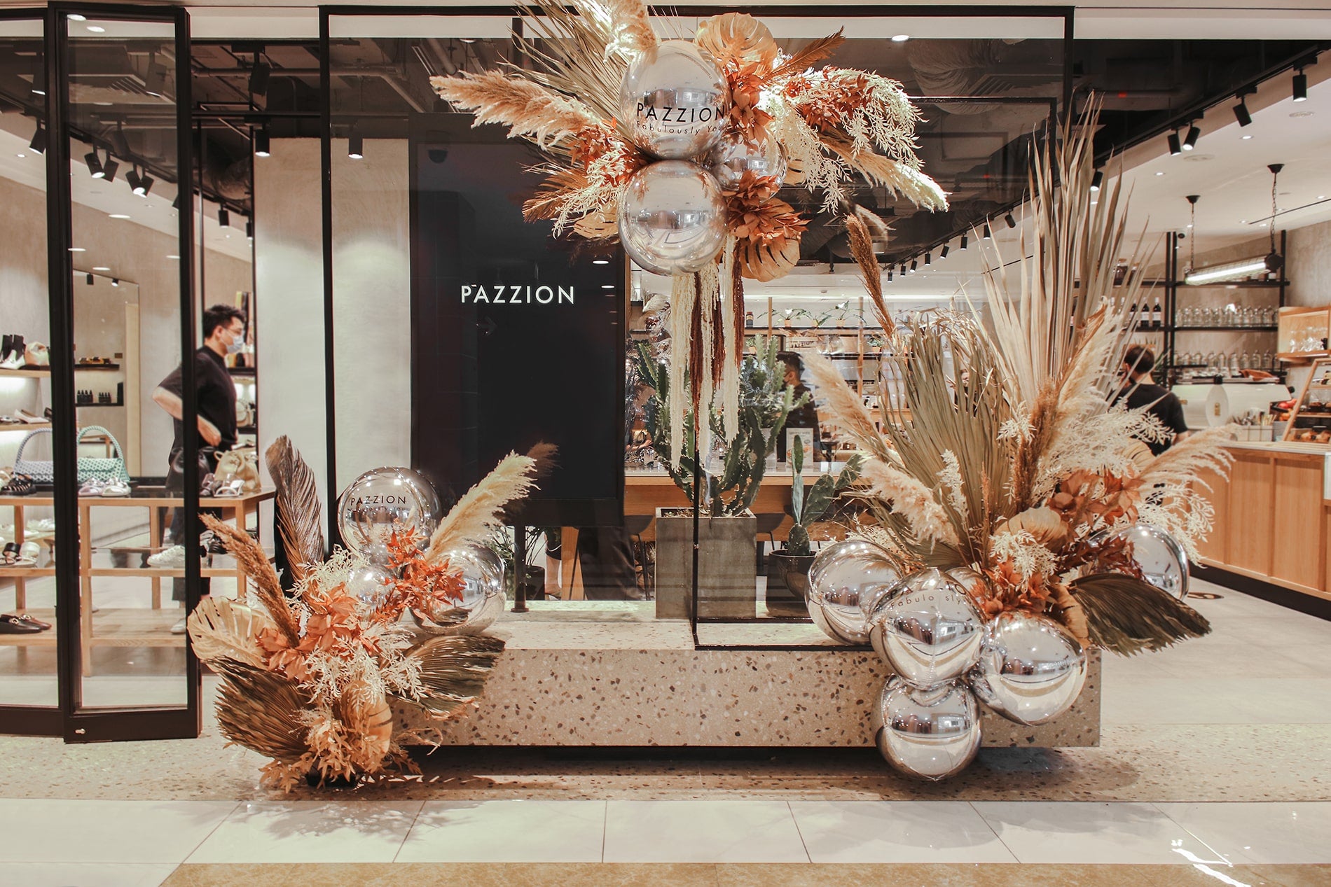 PAZZION Grand Opening